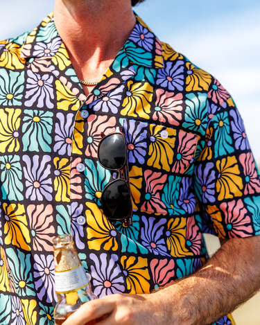 Waggle | Compliments Come Free With Purchase®