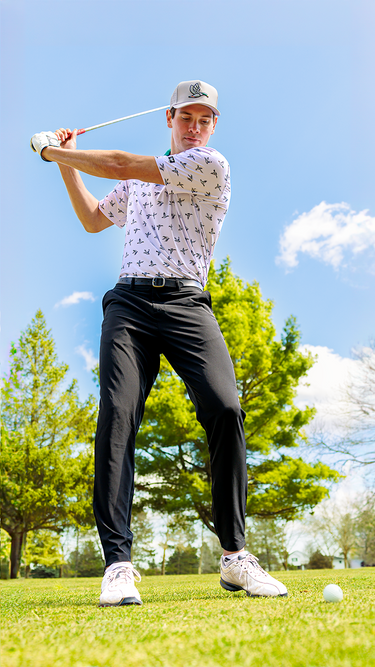 Waggle Golf | Compliments Come Free With Purchase